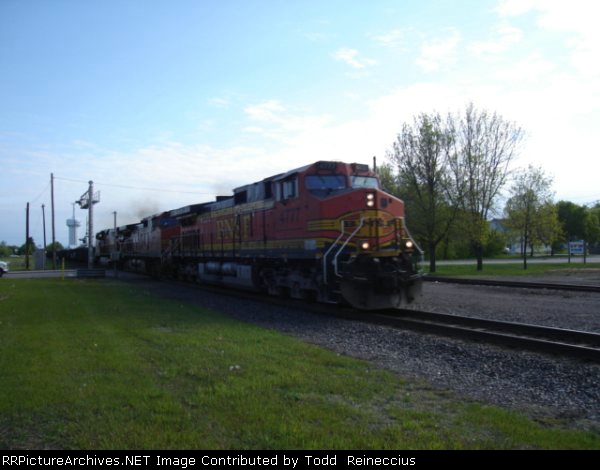 BNSF 4777